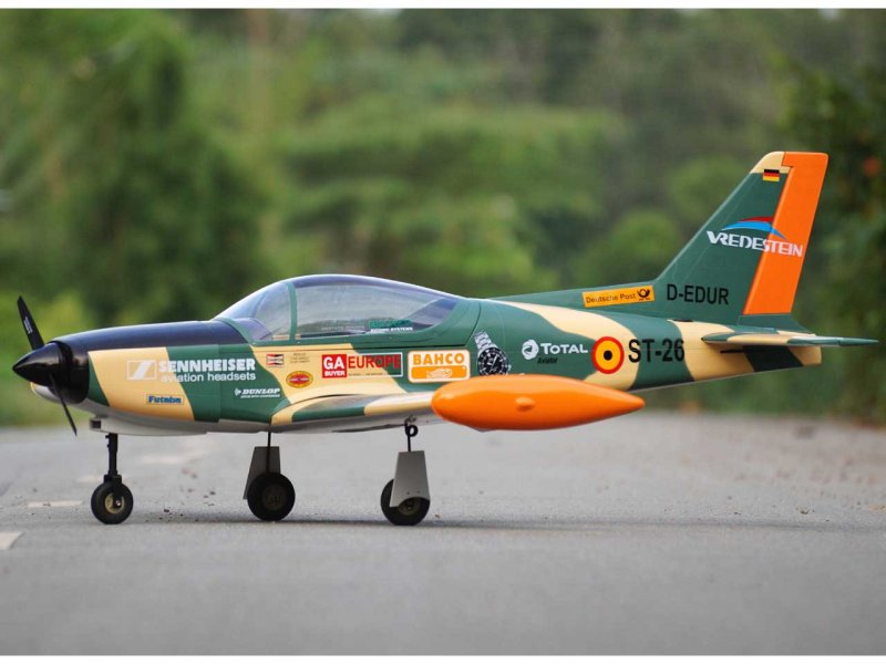 Marchetti SF-260 / 1620mm, 449,00